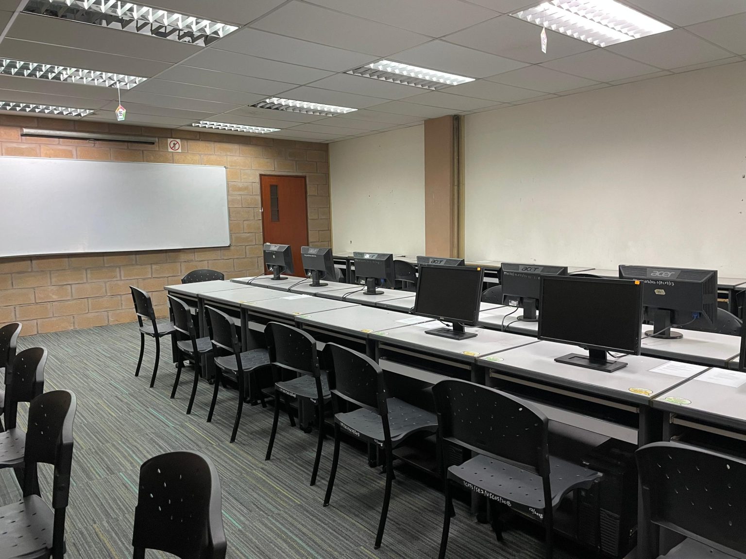 Facilities - Faculty of Computing and Software Engineering, i-CATS UC